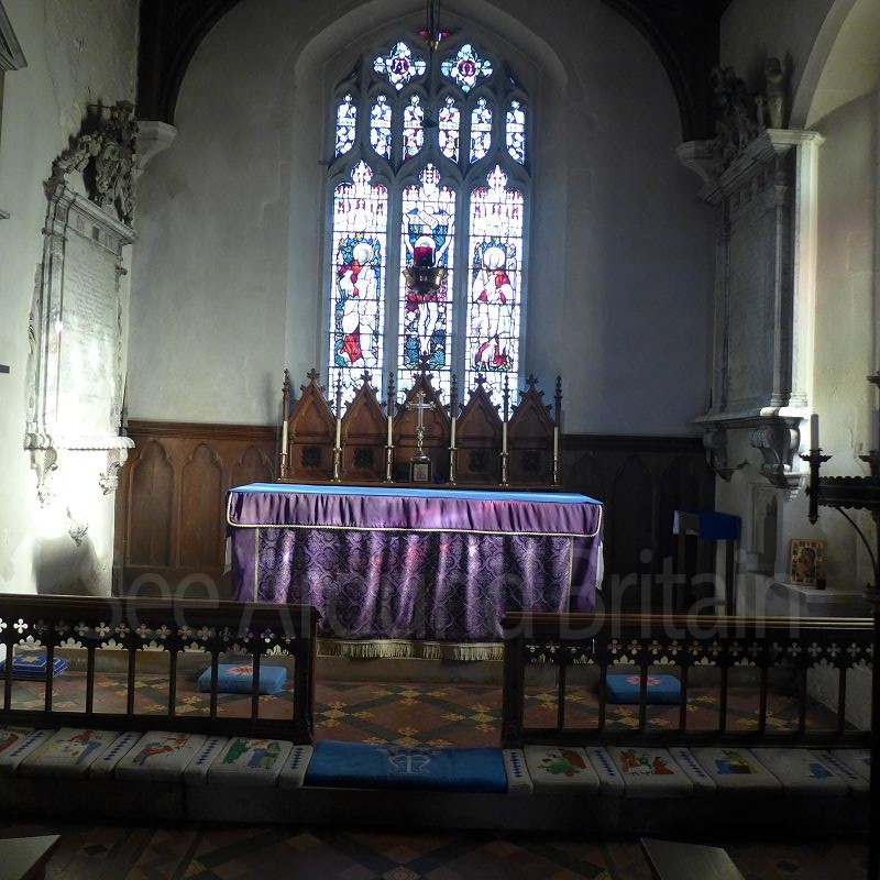 Pictures of St Mary's Church, Henlow. Open Mon, Wed, Fri, Sat. Free ...