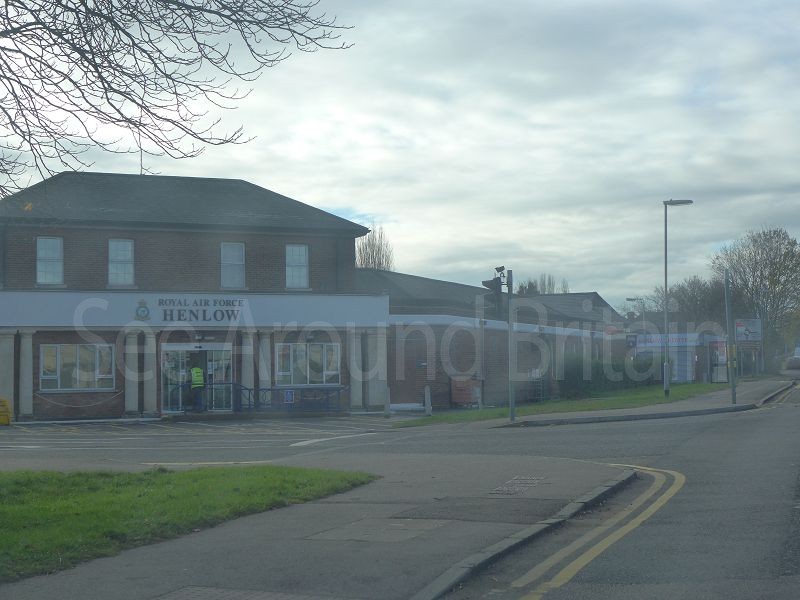 Pictures of Henlow Village, Bedfordshire. Open daily, Free Entry - See ...