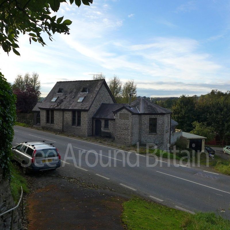 Llanfihangel Rhydithon Village Hall (old school / toll house ...